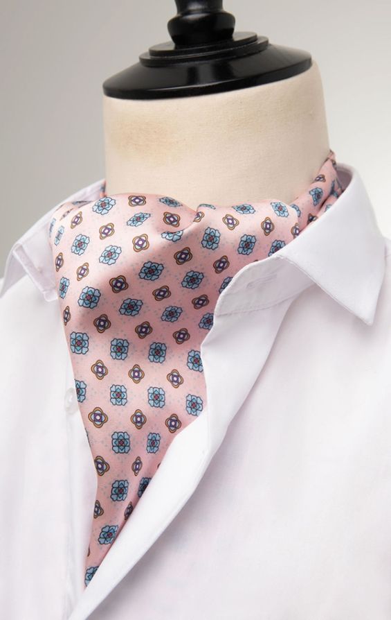 Cravat Tie Pattern