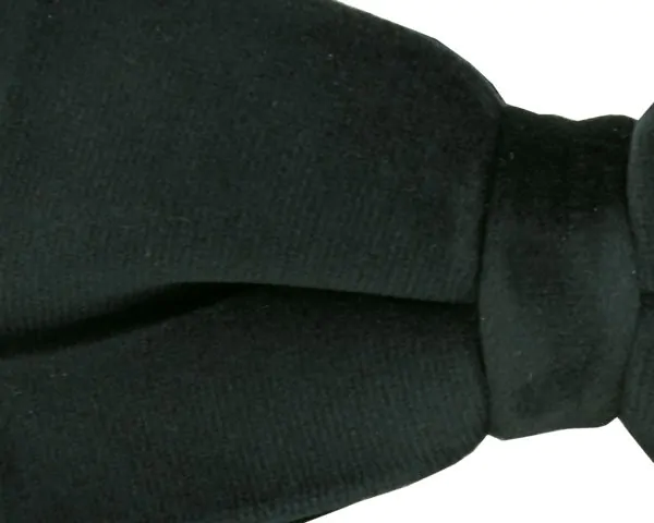 Alexander Dobell Racing Green Velvet Bow Tie | Dobell